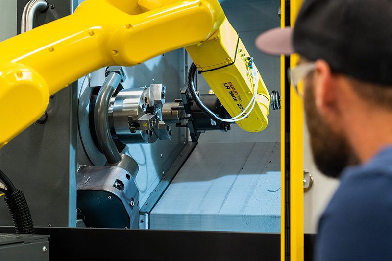 Robotic mounting cell - Haas Robot Package 2 - Haas Automation