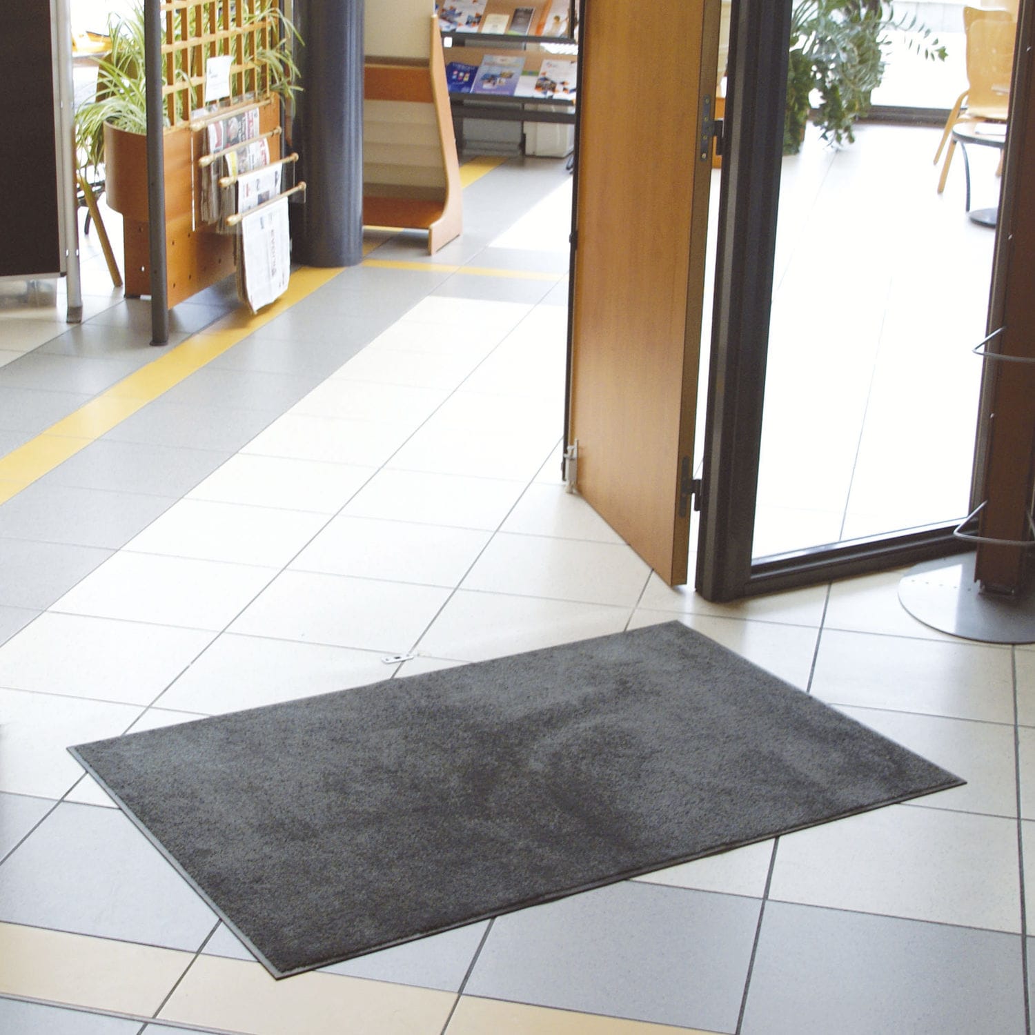 Absorbent mat - CONFOR - IDS - bubble / for high-traffic areas