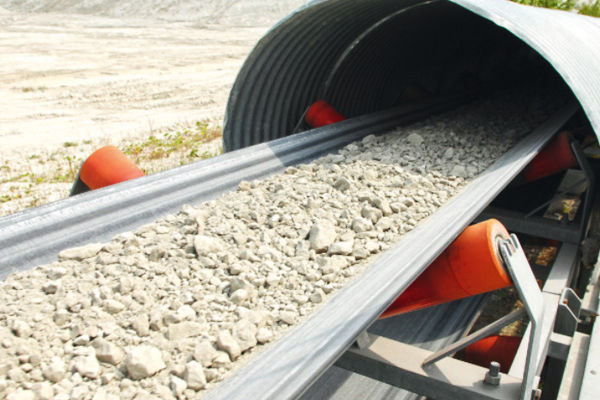 Stone conveyor belt - Tempo International - for the mining industry ...