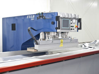 Laser welding machine - 900 - FIAB - automatic