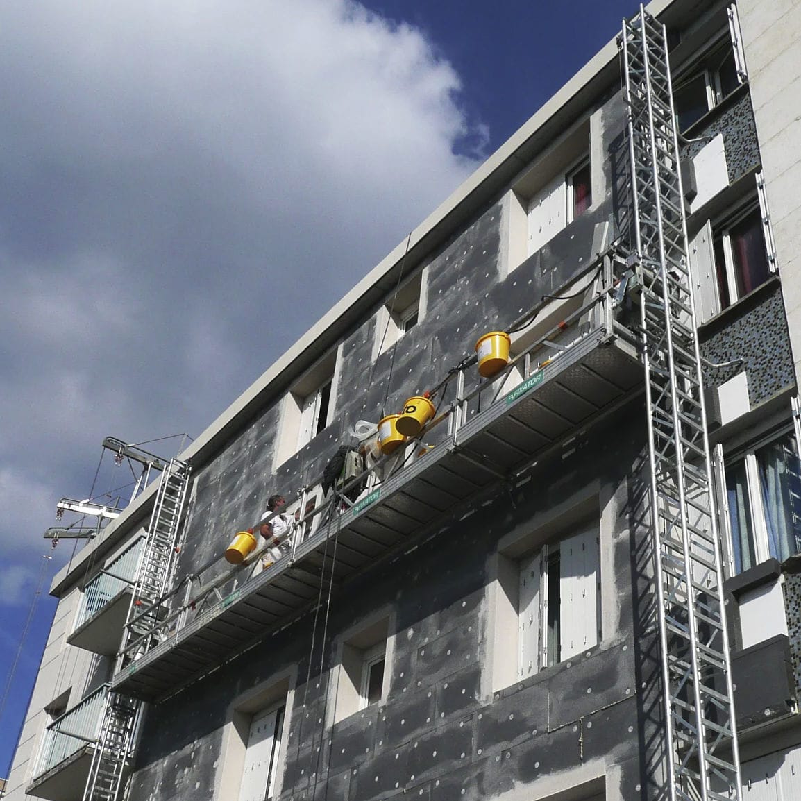 Twin-mast mast climbing work platform - FIXEO - Fixator