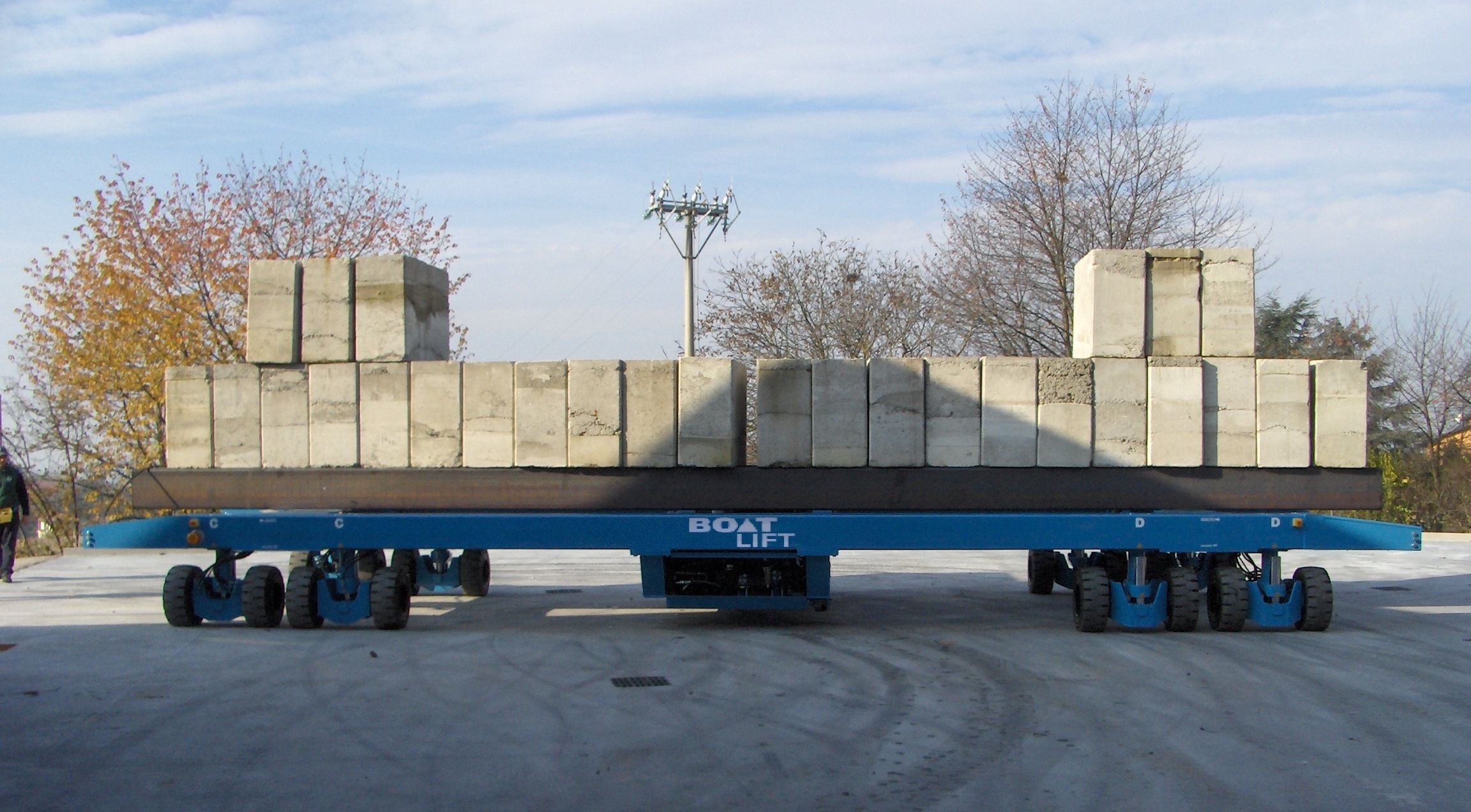 Diesel self-propelled trailer - IL50 90° - INDUSTRIAL LIFT - 4-axle ...