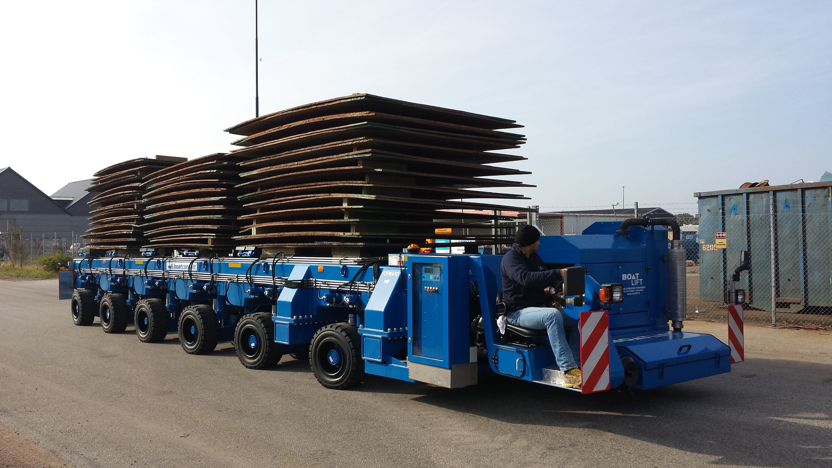 6-axle self-propelled trailer - INDUSTRIAL LIFT - lifting / flatbed