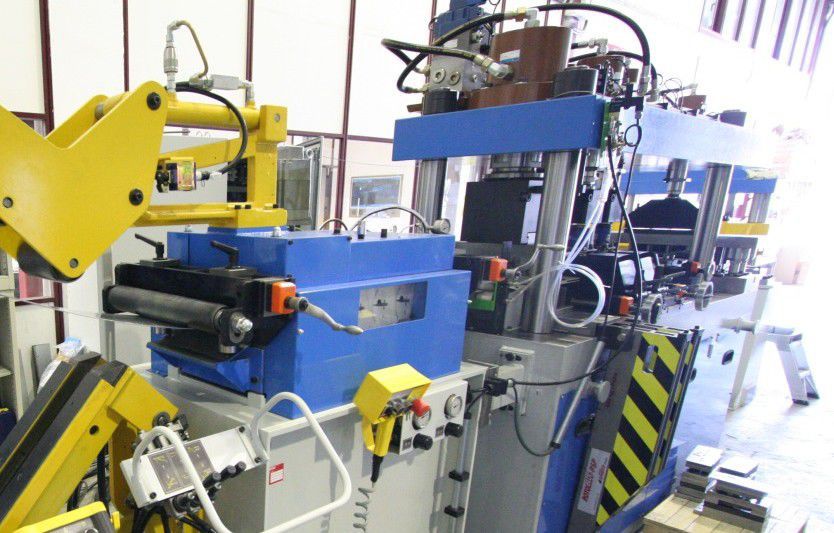 Automatic punching line - DIMECO - electric / for trays / sheet metal