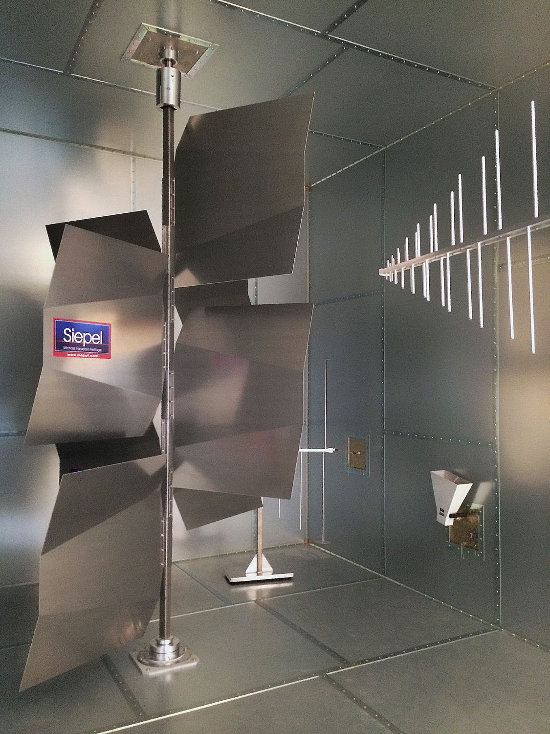 EMC test chamber - SIEPEL - emission / immunity / shielded