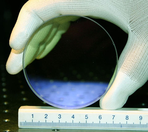 Ytterbium-doped calcium fluoride (Yb:CaF2) crystal - Hellma GmbH & Co ...