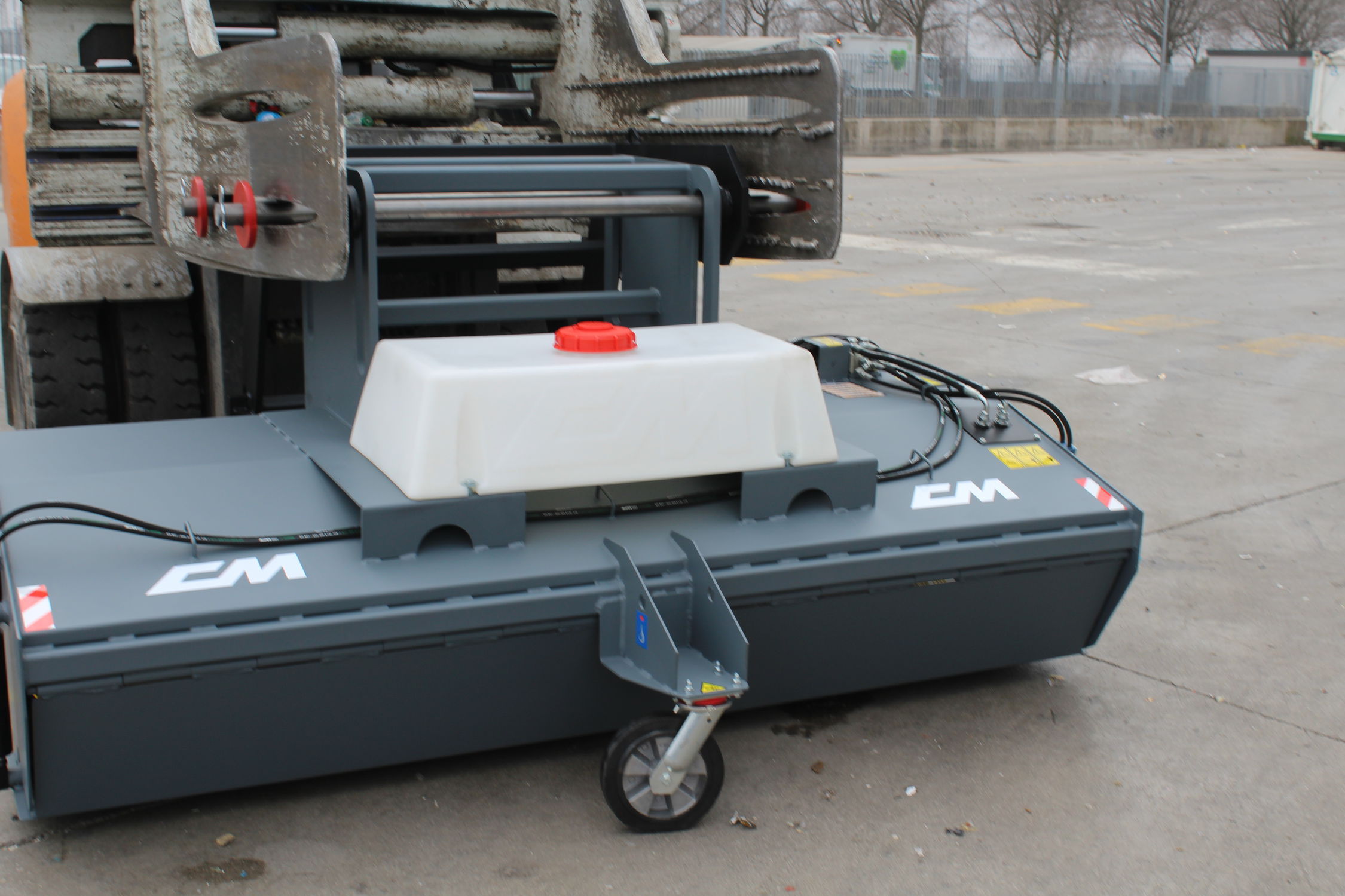 Sweeper bucket - CSI 250 - CM Srl - for skid steer loaders / for ...
