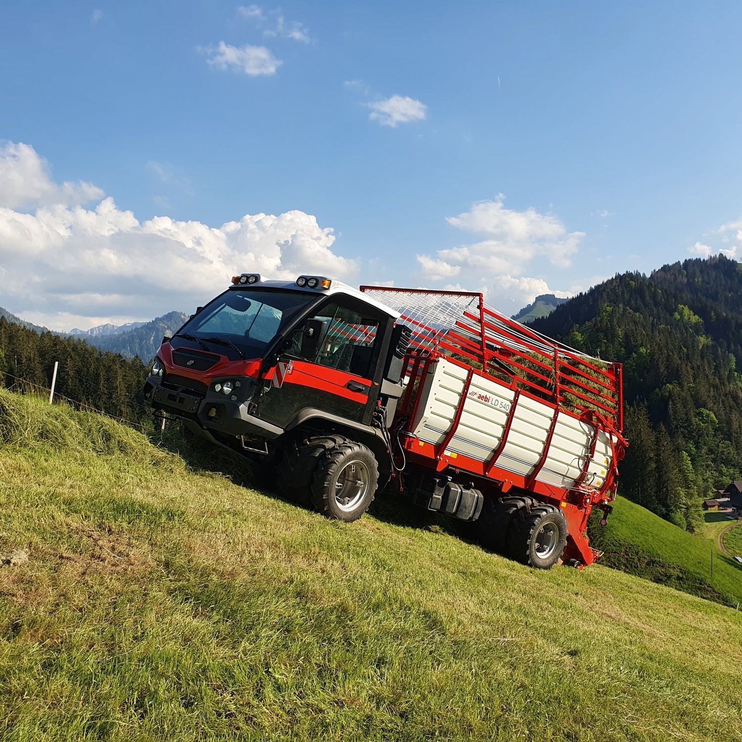 Multi-function vehicle - TP 470 Vario - Aebi Schmidt Holding AG ...