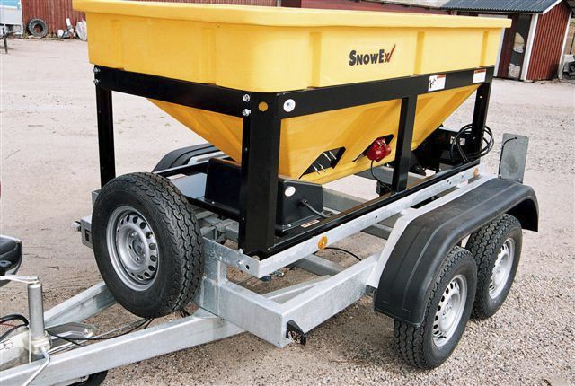Sand salt spreader - SEB 1600 - ELKOPLAST CZ - trolley-mounted