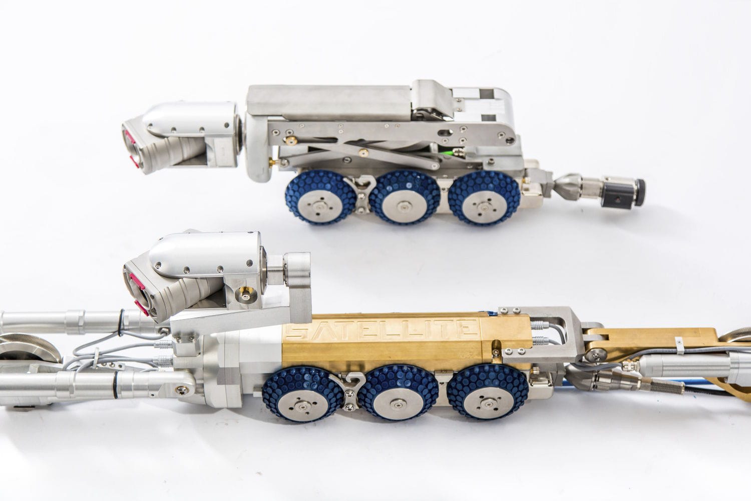 Wheeled inspection crawler - SATELLITE SUPERSTRUCTURE - I.B.O.S. EU a.s ...