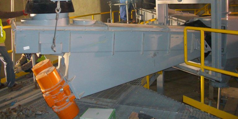 Vibrating feeder - MOTRIDAL S.p.A. - for bulk materials / for heavy loads