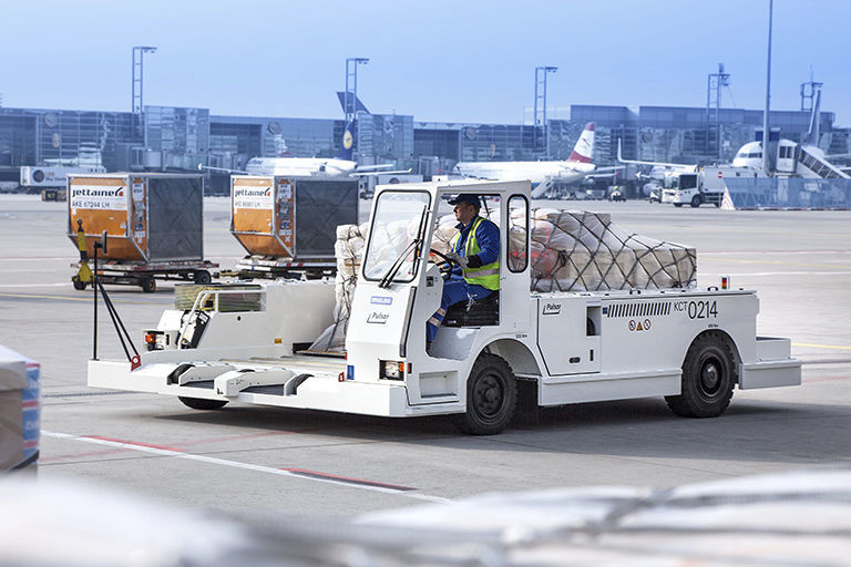 Electric tractor - Pulsar 7 E - MULAG Fahrzeugwerk Heinz Wössner GmbH u ...