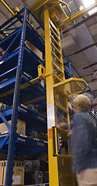 Pallet shelving - STAK System® - Stanley Vidmar - for heavy loads ...
