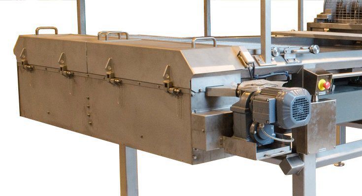 Kibbler pre-breaker - Baker Perkins Ltd. - stainless steel / variable speed