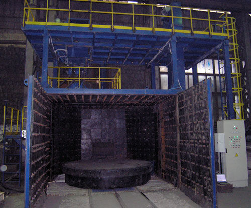 Shot blasting line - Shotblasting сhamber with a turntable - Techvagonmash