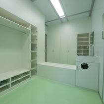 Clean-room sluice - All industrial manufacturers