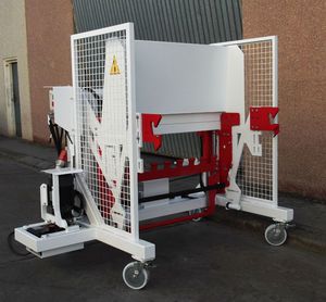 Hydraulic bin lifter - LK1 - GILLARD SAS