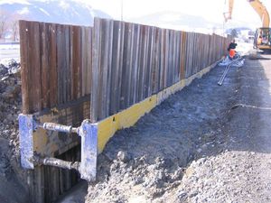 Lightweight trench shoring system - 100 - SBH Tiefbautechnik - for ...