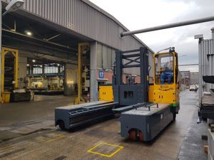 Heavy-duty side loader - All industrial manufacturers