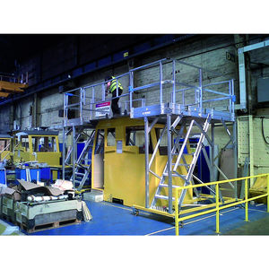 Unloading platform - PFCAMIONPLATEAU - L'Echelle Européenne - mobile ...