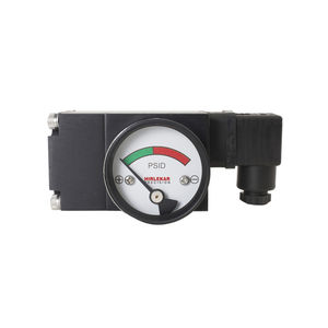 Differential pressure gauge - 200 DGR - Hirlekar Precision Instruments, Pune - dial / flange ...