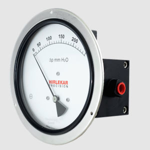 Differential pressure gauge - 300 DGC - Hirlekar Precision Instruments, Pune - dial / flange ...