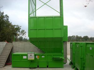 Mobile waste transfer station - EMS Machinery - compacting
