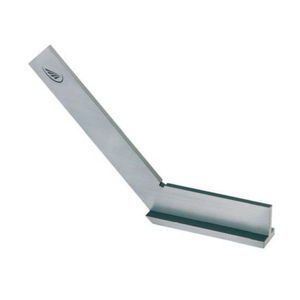 Flanged square - 0385 - HELIOS-PREISSER