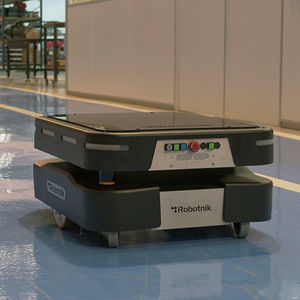 Handling AMR - RB-ROBOUT - Robotnik - transport / electric ...