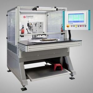 Radial riveting center - D. Friedrich - CNC / high-speed