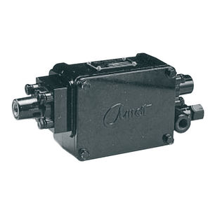 Pneumatic indicator relay - 2400M, 4400M - AMOT