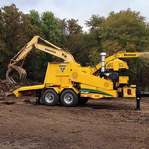 Mobile wood chipper - All industrial manufacturers
