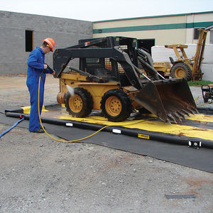 Flexible spill containment berm - 2840 - Justrite Safety Group