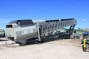 Conveyor stacker - LWS100 - LIPPMANN - inline / fully-automatic