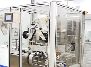 Fully-automatic labeler, Fully-automatic labeling machine - All ...
