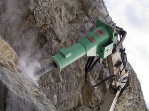 Hydraulic breaker - XL1700 - Montabert - for excavators / vertical