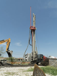 Crawler drilling rig - CH 450 – CFA - Comacchio - rotary / CUMMINS ...