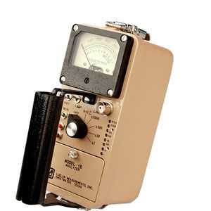 Portable scintillation detector - 2402 - LUDLUM - with Geiger counter ...