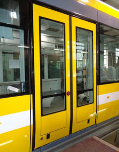 Tramway train door - All industrial manufacturers
