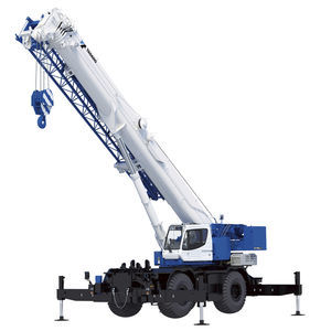 Self-propelled crane - GR-900XL-4 - TADANO FAUN - boom / telescopic ...