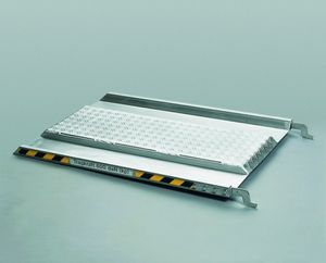 Truck loading ramp - ALTEC