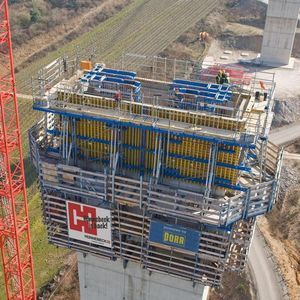 Fixed scaffolding - Hünnebeck GmbH - facade / modular