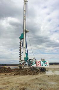 Continuous flight auger (CFA) drilling rig - B470 XP-2 - CASAGRANDE ...