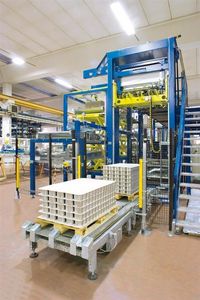 High level infeed palletizer - MT576 - Mectra - low level infeed ...