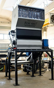 Primary shredder - MR series - FORREC - single-shaft / tire / heavy-duty