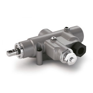 Pneumatically-operated hydraulic directional control valve - DM 15 ...
