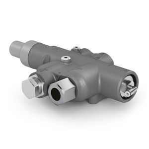 Pneumatically-operated hydraulic directional control valve - DM 180-250 ...