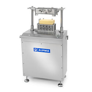 Hard cheese cutting machine - PT IV/Basic - Alpma Alpenland ...