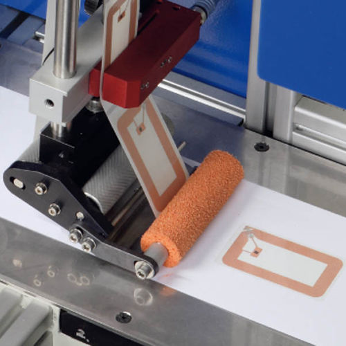 Automatic label applicator - SCHOBER - for self-adhesive labels / in-line