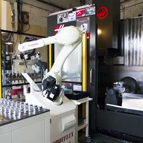 Robotic loading cell - ROBOTFLEX CU - TECAUMA - palletizing / unloading / for machine tools